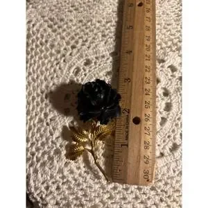 The Unbranded Brand | Jewelry | Black Rose With Gold Stem Leaves Brooch ...